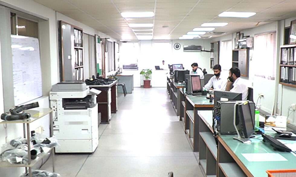 INTERNSHIPS & TRAININGS | Darson